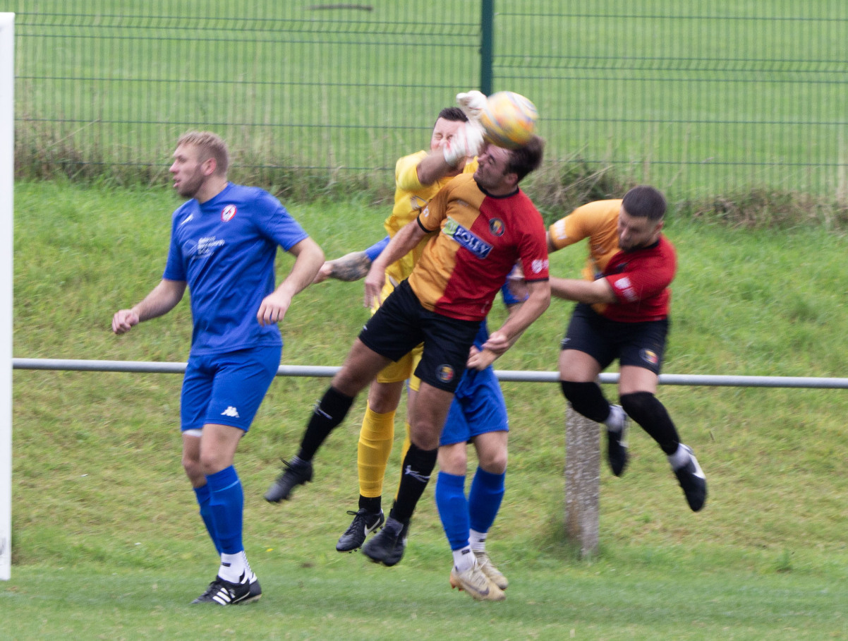 X | Henbury & Rockleaze Football Club